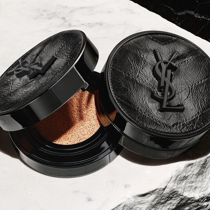 Poudre Libre ou Poudre Compacte | Yves Saint Laurent
